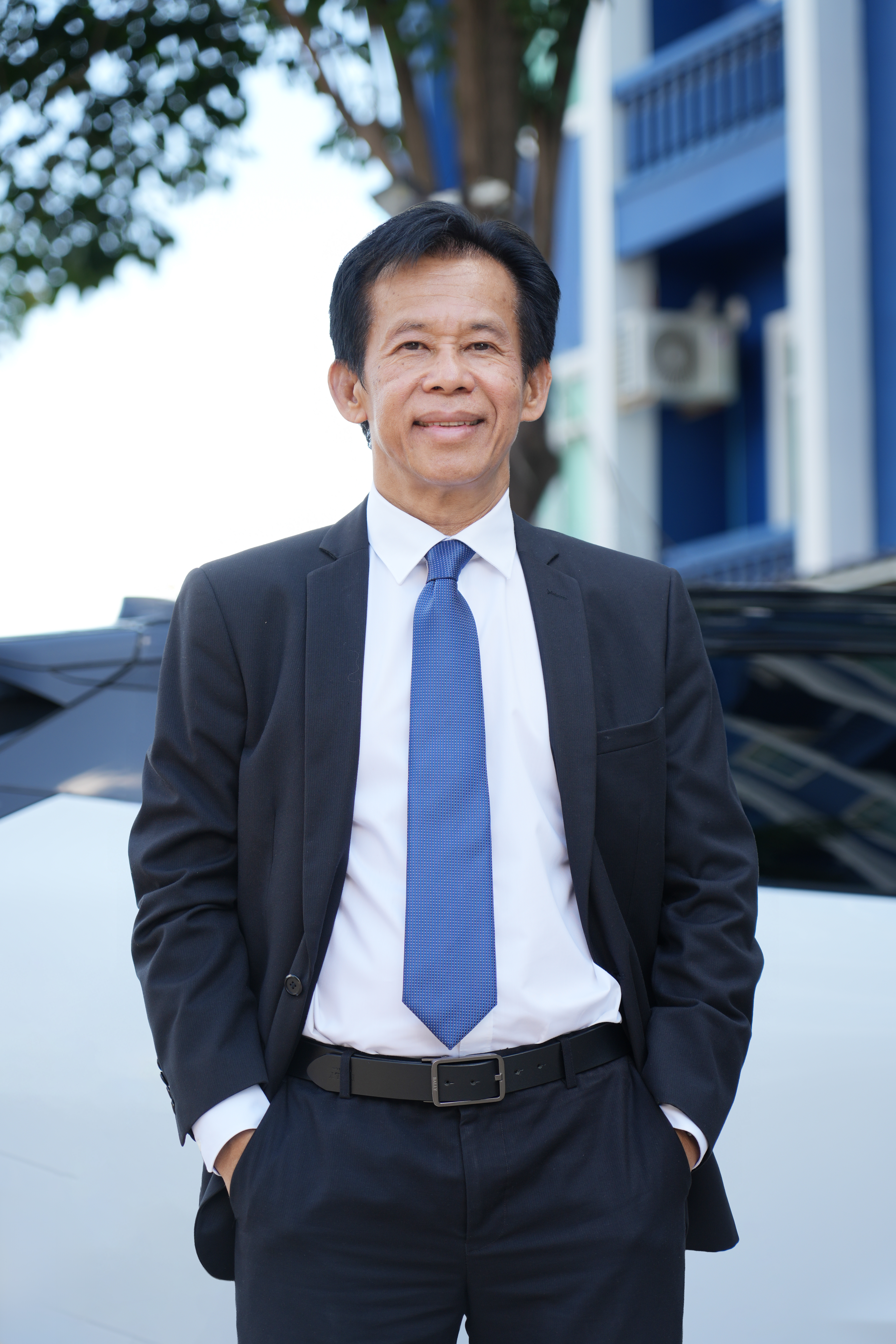 Build Bright University